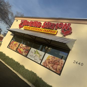 THE BOILING STATION - Updated March 2025 - 49 Photos & 73 Reviews ...