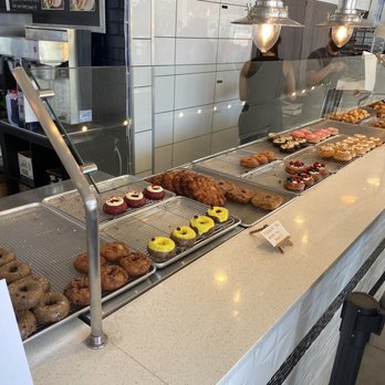 TWINKLE DONUTS - Updated May 2024 - 214 Photos & 137 Reviews - 5401 S ...