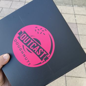 OUTCAST DOUGHNUTS - 135 Photos & 88 Reviews - 104 W Main St, Mesa ...