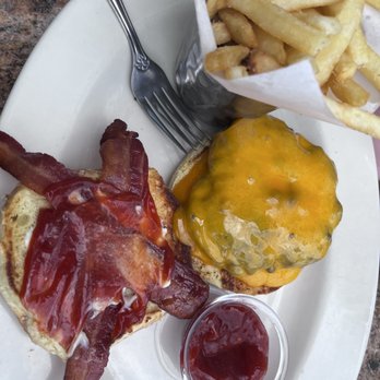 THE CHEESECAKE FACTORY - Updated November 2024 - 901 Photos & 878 ...