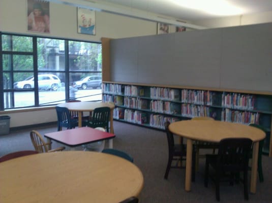 CHICAGO PUBLIC LIBRARY - MERLO - Updated December 2025 - 21 Photos & 95 ...