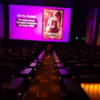 AMC DINE-IN MENLO PARK 12 - Updated November 2025 - 369 Photos & 695 ...