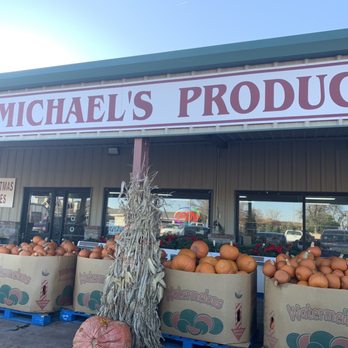 CARMICHAEL’S PRODUCE - Updated October 2025 - 23 Photos - 17137 S Mingo ...