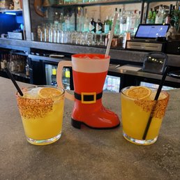 PORT CITY TAVERN - Updated October 2025 - 164 Photos & 133 Reviews ...