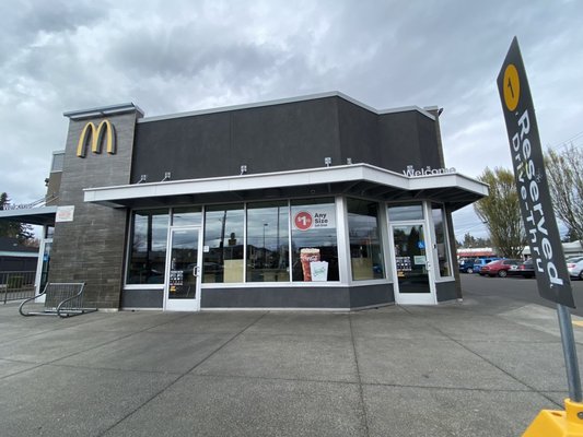 MCDONALD’S - Updated December 2025 - 30 Photos & 84 Reviews - 12109 NE ...