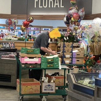 VONS - Updated December 2024 - 132 Photos & 123 Reviews - 475 E ...