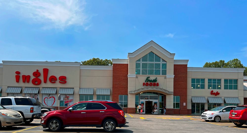 INGLES MARKET # 441 - Updated January 2026 - 37 Photos & 14 Reviews ...