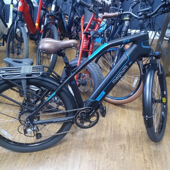 CYCLE JOINT - Updated September 2025 - 25 Photos & 10 Reviews - 32 N ...