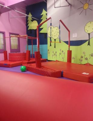 ROMP N’ ROLL WEST END - 14 Photos & 19 Reviews - Summer Camps - 9677 W ...