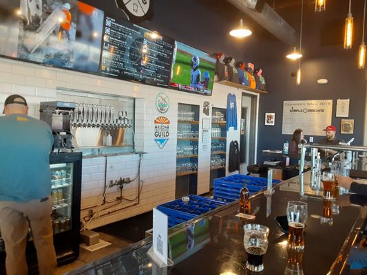 SIMPLE MACHINE BREWING COMPANY - Updated December 2025 - 82 Photos & 76 ...