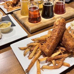 THE VANGUARD BREWPUB & DISTILLERY - Updated June 2025 - 376 Photos ...