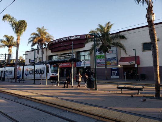 SAN YSIDRO PORT OF ENTRY - Updated October 2025 - 299 Photos & 139 ...