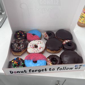JUPITER DONUTS - 183 Photos & 226 Reviews - 141 Center St, Jupiter ...