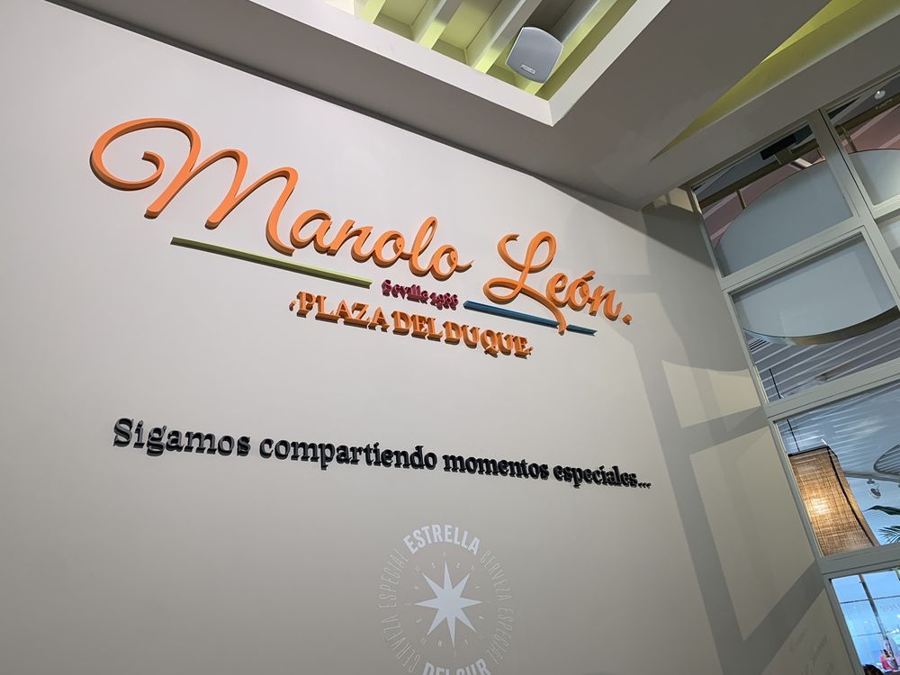 MANOLO LEON - Updated August 2024 - Pl. del Duque de la Victoria 8 ...