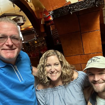 THE DAKOTA INN RATHSKELLER - Updated October 2024 - 224 Photos & 165 ...