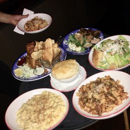 FOUNDING FARMERS RESTON STATION - Updated July 2024 - 1336 Photos ...