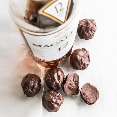 DUDE, SWEET CHOCOLATE - Updated November 2024 - 274 Photos & 345 ...