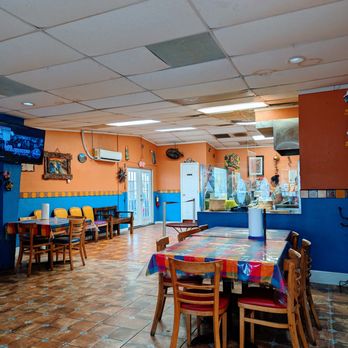 AZTECA TACO HOUSE - Updated December 2025 - 92 Photos & 84 Reviews ...