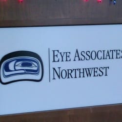 EYE ASSOCIATES NORTHWEST PC - 10 Photos & 117 Reviews ...