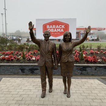 BARACK OBAMA PLAZA - Updated October 2025 - 80 Photos & 26 Reviews ...