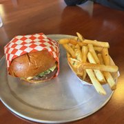 BURGER ME! - 387 Photos & 611 Reviews - 6280 Sharlands Ave, Reno ...
