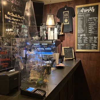 MR SMALLS CAFÉ - Updated September 2025 - 14 Photos - 400 Lincoln Ave ...