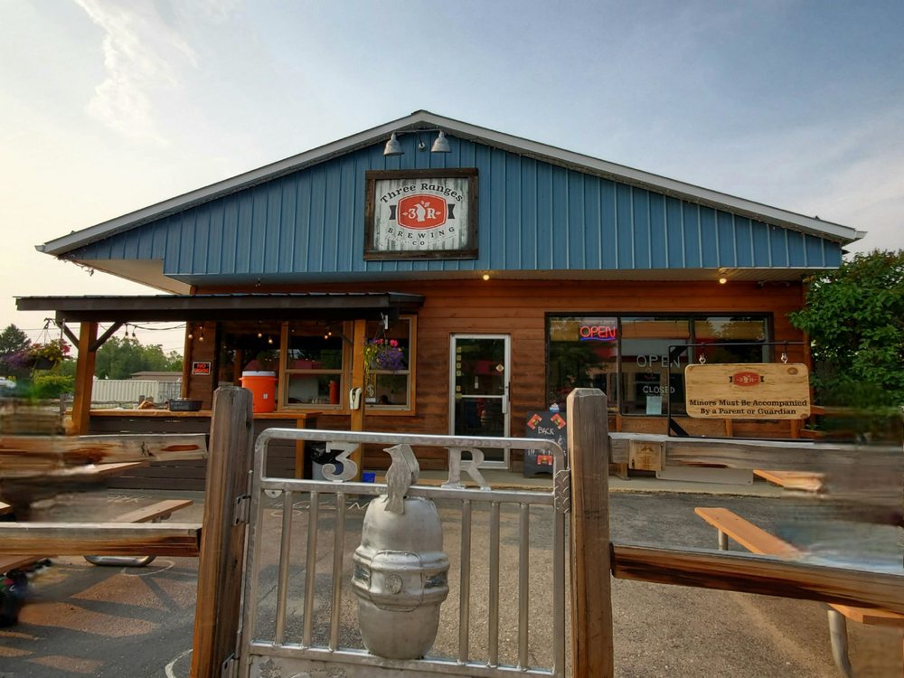 THREE RANGES BREWING COMPANY - 21 Photos - 1160 5 Avenue, Valemount ...