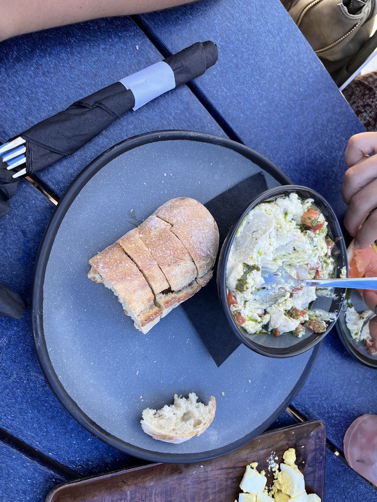 SALTWATER 75 - Updated July 2024 - 78 Photos & 94 Reviews - 115 75th St ...