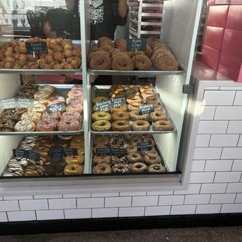 DONUT RUN - Updated May 2025 - 392 Photos & 247 Reviews - 6904 4th St ...
