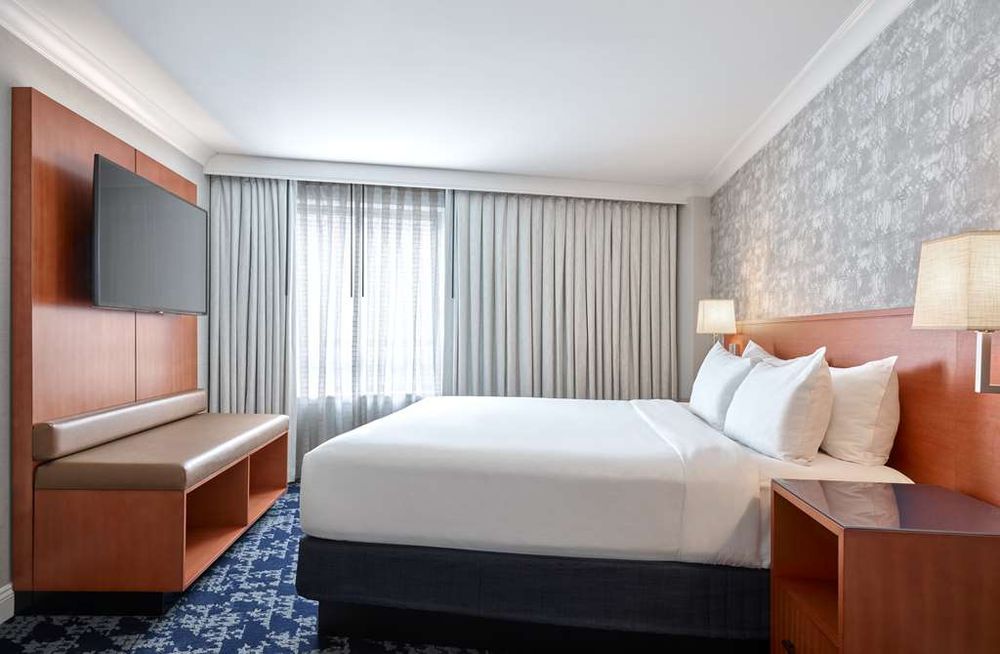 EMBASSY SUITES BY HILTON WASHINGTON DC CONVENTION CENTER - 504 Photos ...