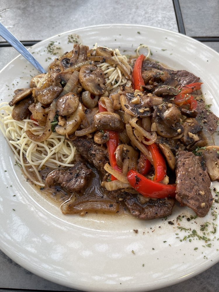 GIOVANNI’S ITALIAN KITCHEN - Open for Business - 93 Photos & 132 ...