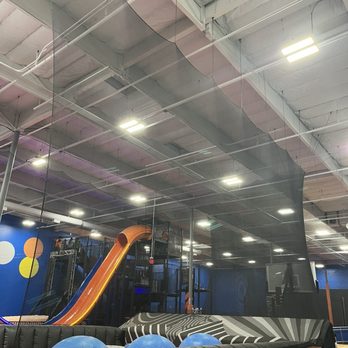 SKY ZONE - Updated January 2025 - 69 Photos & 87 Reviews - 26201 Ynez ...