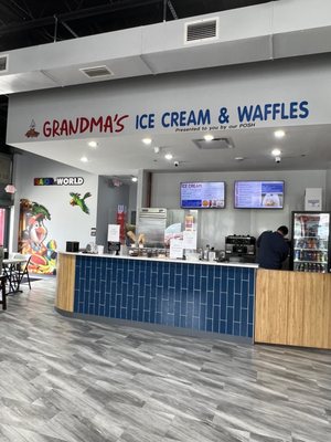 GRANDMA’S ICE CREAM AND WAFFLES - Updated August 2025 - 91 Photos & 70 Reviews - 389 E Gude Dr ...
