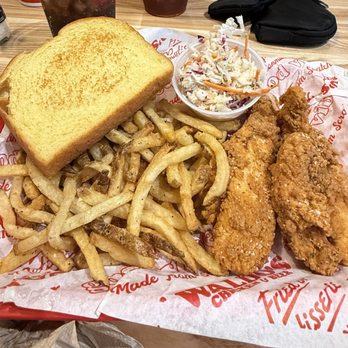 WALDOS CHICKEN & BEER - Updated December 2025 - 41 Photos & 28 Reviews ...