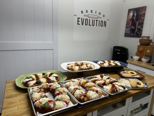 BAKING EVOLUTION SCHOOL OF BAKING - Updated July 2025 - 21 Photos ...