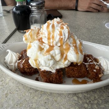 UMEKES FISH MARKET BAR & GRILL - Updated June 2025 - 4384 Photos & 2888 ...