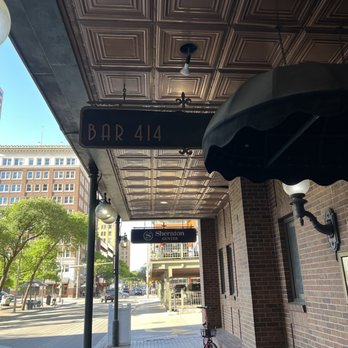 BAR 414 - Updated October 2025 - 87 Photos & 55 Reviews - 205 E Houston ...