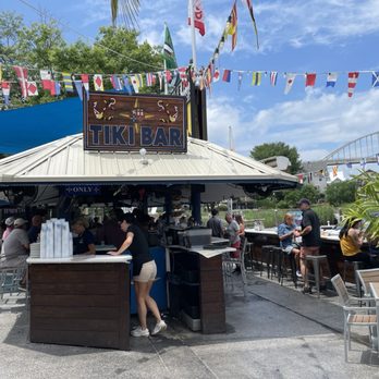 CHESAPEAKE INN RESTAURANT - Updated July 2025 - 653 Photos & 465 ...