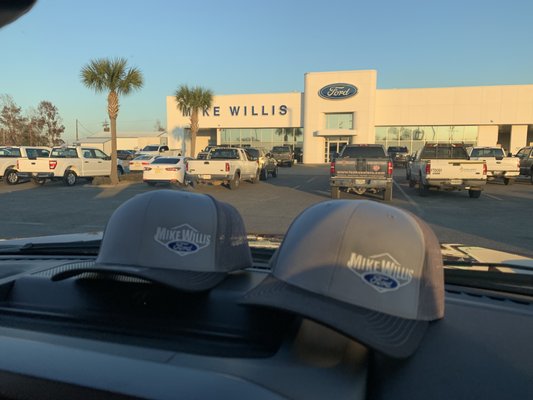 MIKE WILLIS FORD - Updated October 2025 - 13 Reviews - 930 Beglis Pkwy, Sulphur, Louisiana ...