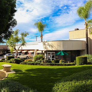 ALHAMBRA HOSPITAL MEDICAL CENTER - Updated August 2025 - 114 Photos ...