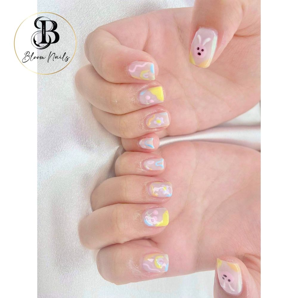 BLOOM NAILS - Updated August 2025 - 328 Photos & 62 Reviews - 225 S ...