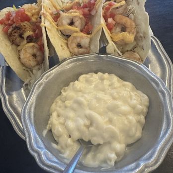 7 DOGS BREWPUB - Updated January 2026 - 97 Photos & 112 Reviews - 360 W ...