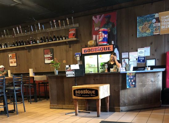 BOBBIQUE - Updated January 2026 - 457 Photos & 486 Reviews - 70 W Main ...