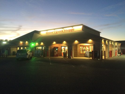 REDNERS QUICK SHOPPE - Updated August 2025 - 1137 Commons Blvd, Reading ...