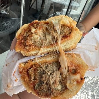 CAPO ITALIAN DELI - Updated June 2025 - 37 Photos & 29 Reviews - 109 N ...