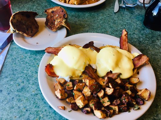 FREEPORT CAFE - 92 Photos & 122 Reviews - 29 US-1, Freeport, Maine ...