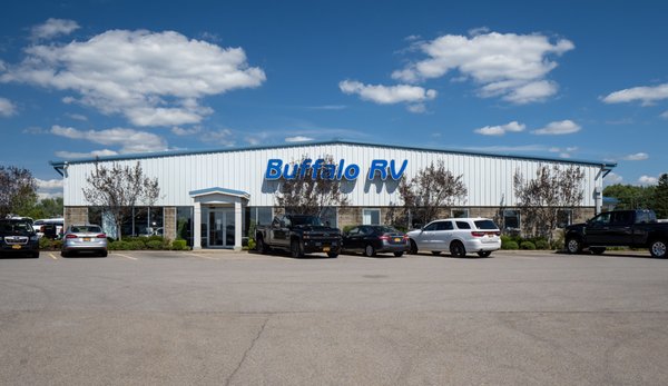 BLUE COMPASS RV - BUFFALO - Updated December 2025 - 14 Photos & 48 ...