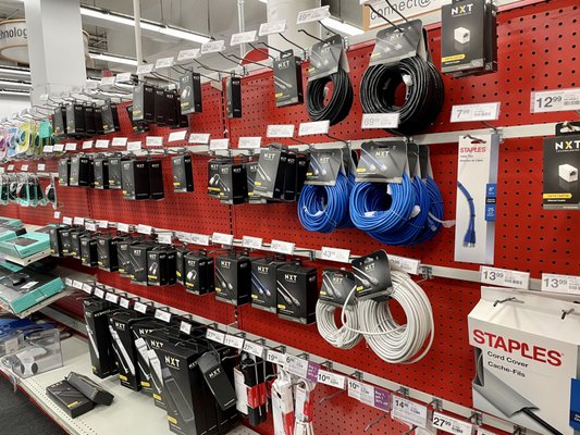 STAPLES - Updated May 2026 - 40 Photos & 178 Reviews - 5 Union Square W ...