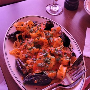 SERGIOLINO - Updated December 2025 - 59 Photos - 1955 Rue Claude-gagné ...