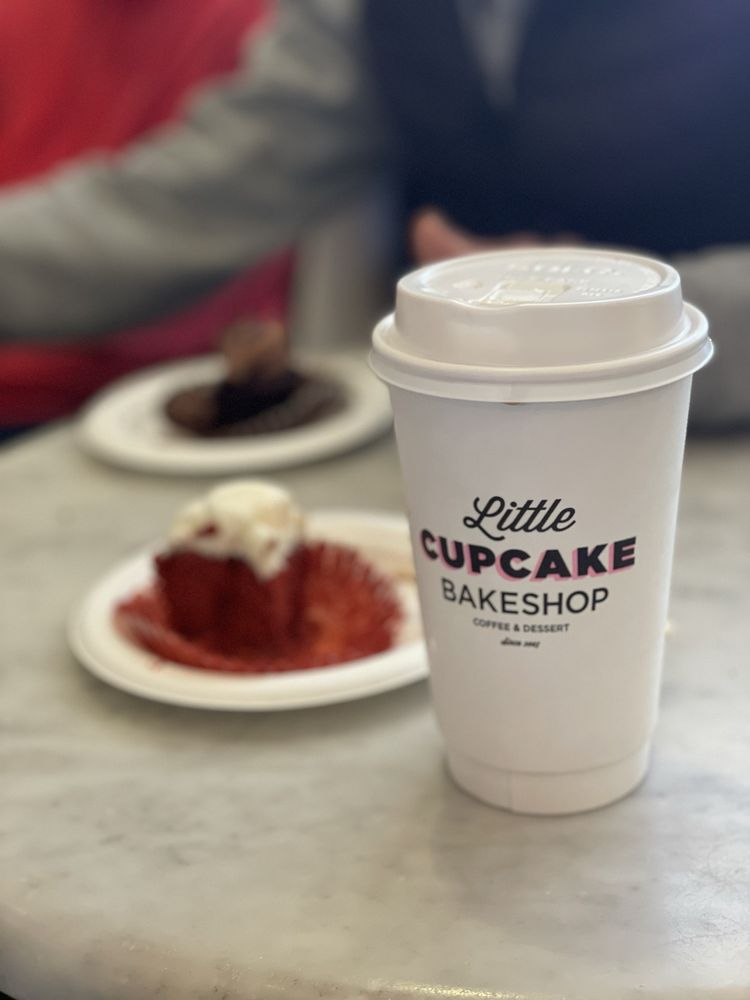 LITTLE CUPCAKE BAKESHOP - Updated July 2025 - 377 Photos & 576 Reviews ...